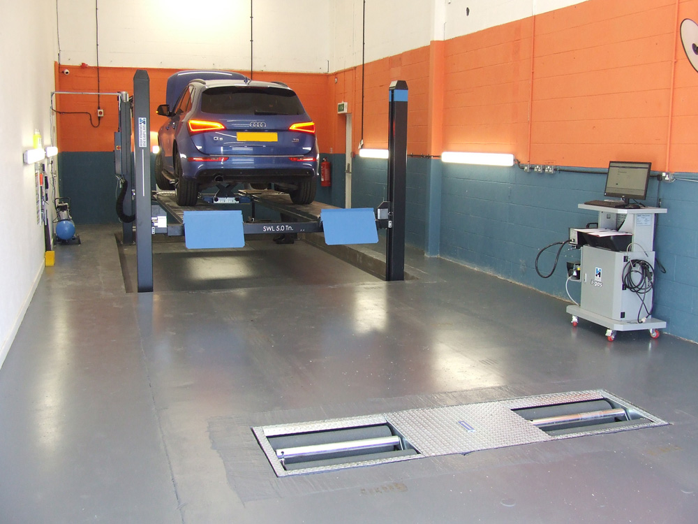 Car & Light Van MOT Bay Installation | Class 4